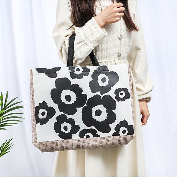 Bags | Nwt Medium Flower Power Reusable Tote | Poshmark